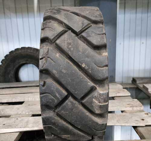 Шина б/у 18x7-8 Solideal ED plus