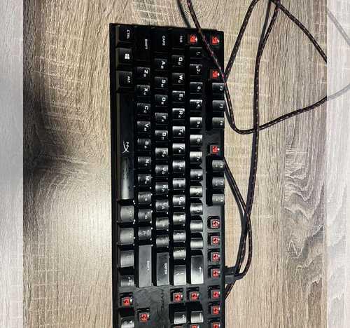 Игровая клавиатура Hyperx Alloy FPS Pro