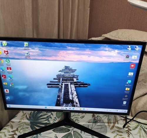 Монитор Samsung 27" S27F358FWI