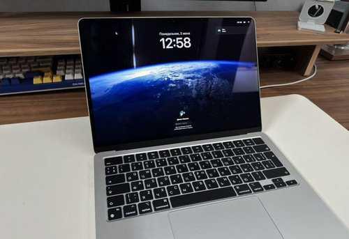 MacBook Air 13 (2022), 256 ГБ, M2 (8 ядер), RAM 16 ГБ, GPU 8-core