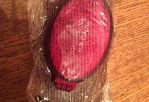 Продам складную расческу с зеркалом. Упаковка не в