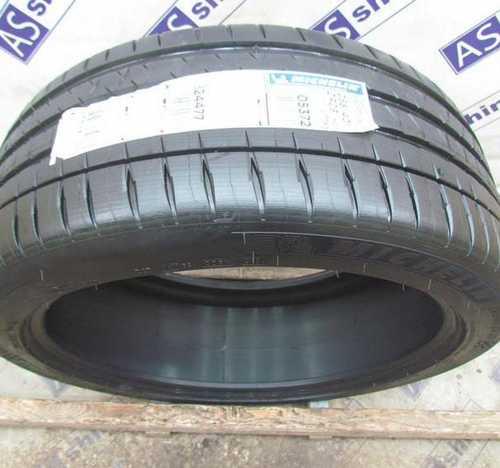 Michelin Pilot Sport 4 S 285/40 R23 111Y