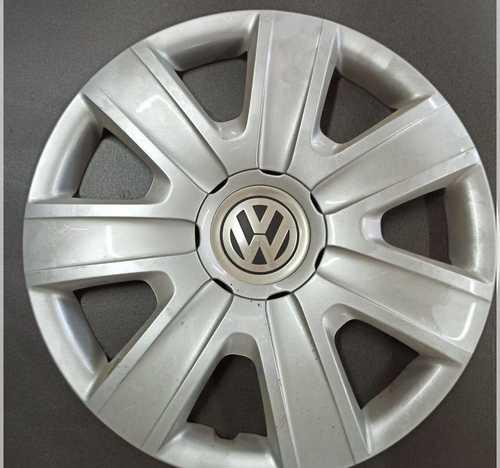 Колпак колеса R15 Volkswagen 6R0601147