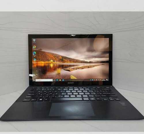 Sony vaio 13" с процессором i5 и Windows 10 Обмен