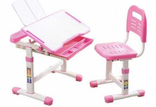 Детский письменный стол и стул
