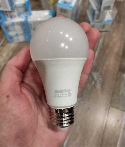Светодиодная лампа 20W Smartbuy холодный свет 6000