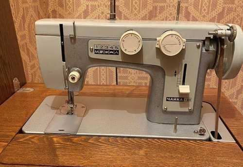 Швейная машинка Чайка 116-2