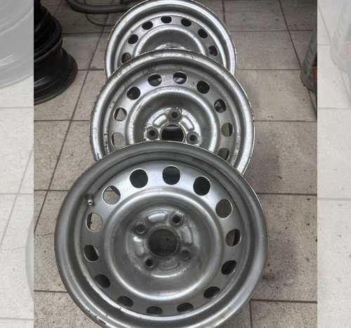 Диски штампованные R14 4x100