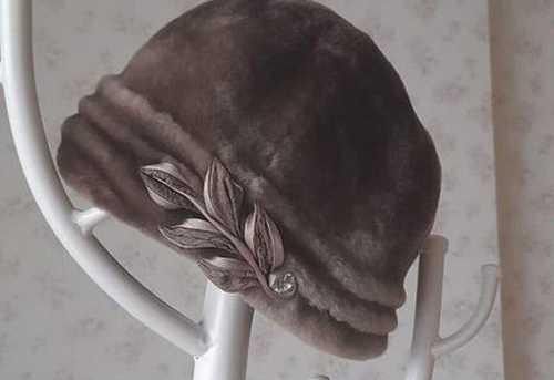Шуба мутоновая с шапкой 46размер