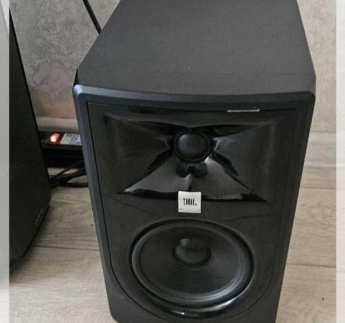 Мониторы jbl 305p mk2