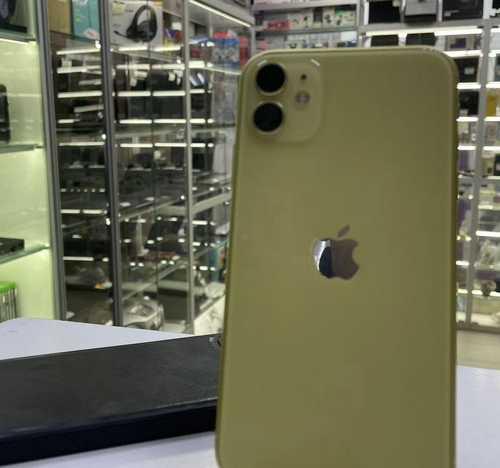 iPhone 11, 64 ГБ