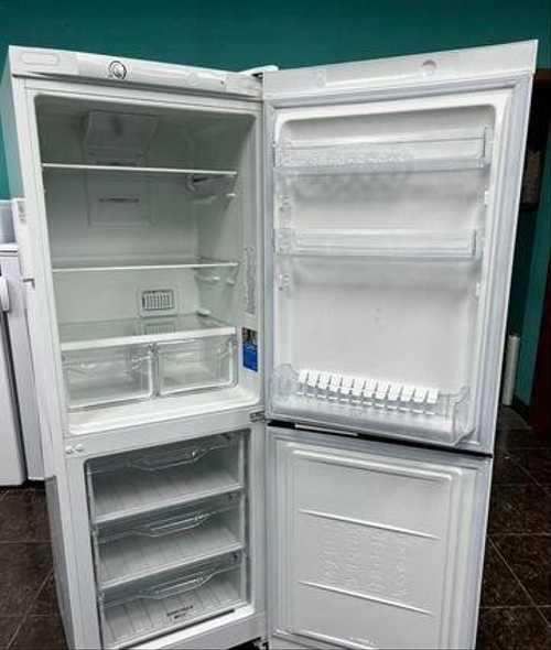 Холодильник indesit DF4160W