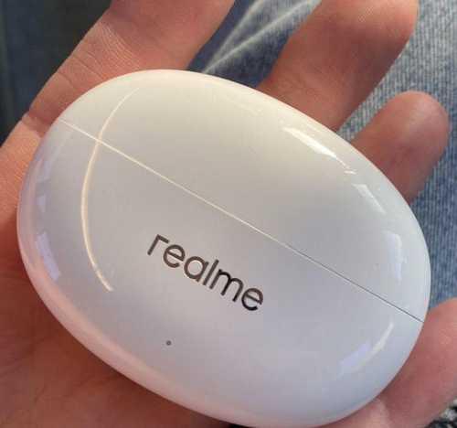 Нушник и кейс realme Buds Air 5 white