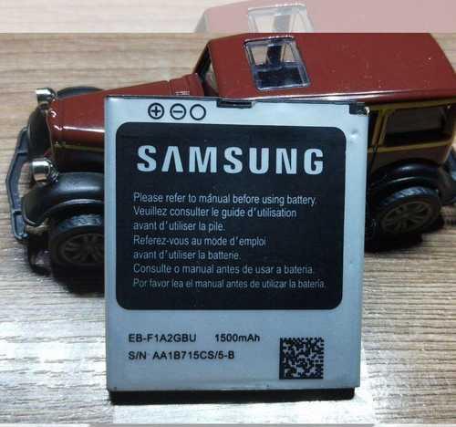 Samsung EB-F1A2GBU. Контакт прорезь. Аккумулятор