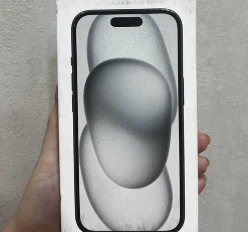 iPhone 15, 128 ГБ