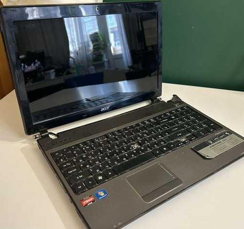 Ноутбук Acer Aspire 5551G