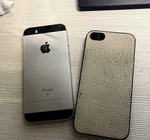 iPhone SE, 32 ГБ