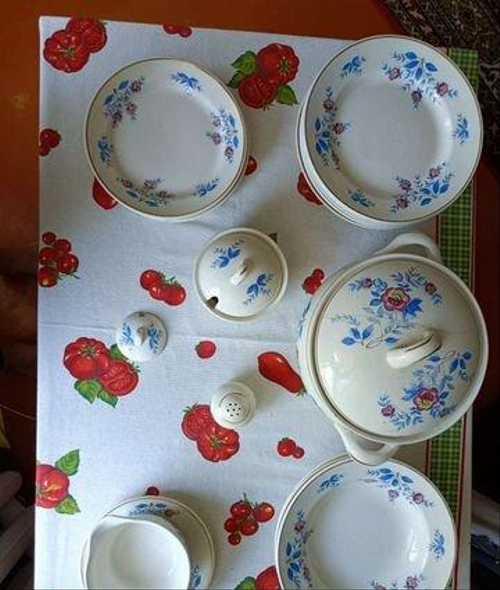 Набор столовой посуды зик