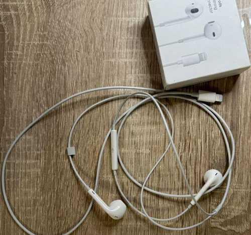 Наушники apple earpods lightning