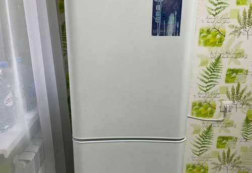 Холодильник двухкамерный бу indesit
