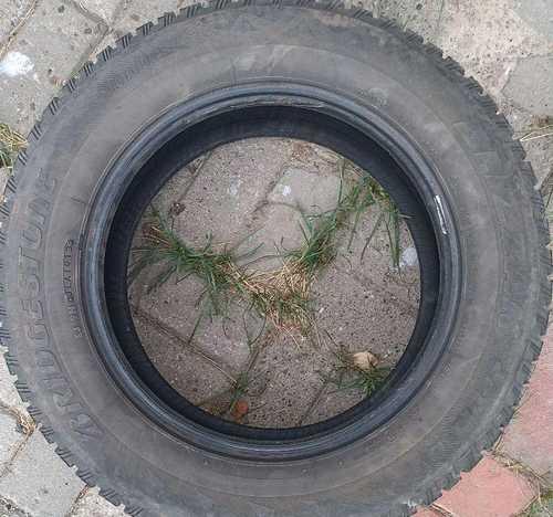 Bridgestone Blizzak Spike-01 195/65 R15 91T