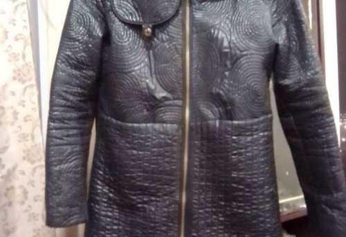 Женское пальто - куртка 44размер