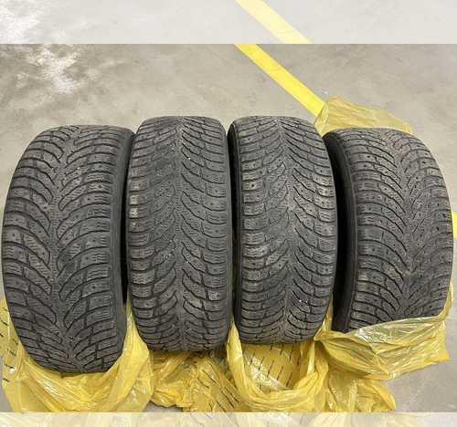 Nokian Tyres Hakkapeliitta 9 215/55 R17