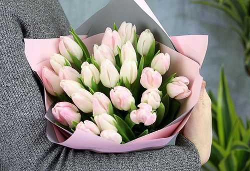 Букет 15 бело-розовых тюльпанов - Корпоративный, н