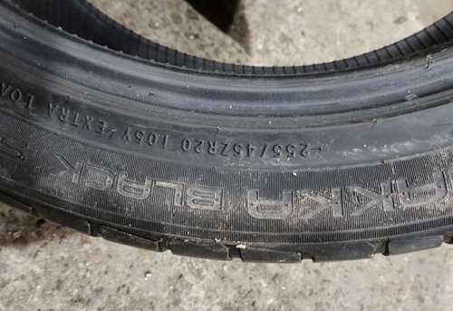 Nokian Tyres Hakka Black SUV 255/45 R20 105Y