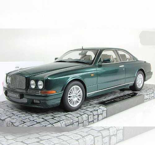 Бентли Bentley Continental R 1996 Minichamps 1:18