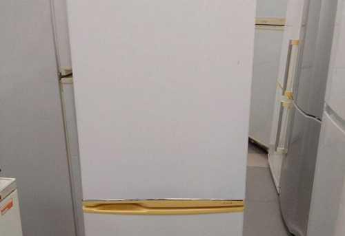 Холодильник Evgo б/у узкий