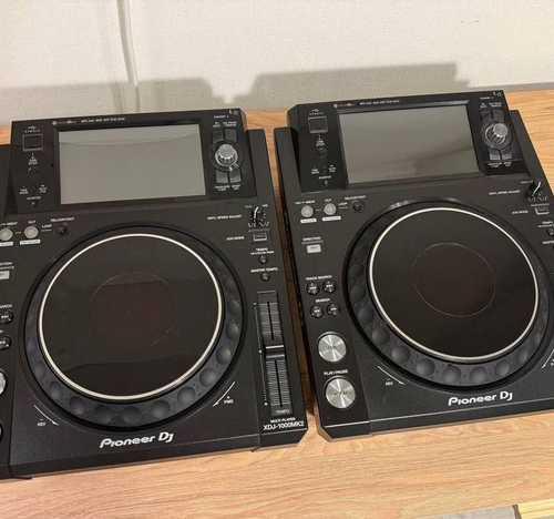 Pioneer XDJ-1000MK2