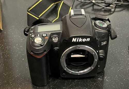 Зеркальный фотоаппарат Nikon D 90 + 2 объектива