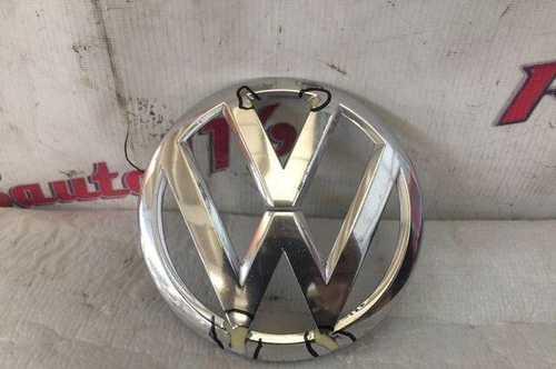 Эмблема решетки радиатора Volkswagen Touareg 2