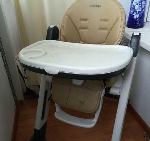 Стульчик для кормления Peg Perego Siesta follow me