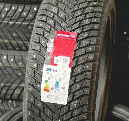 iLink Wintervorhut Stud II 235/50 R19 107T