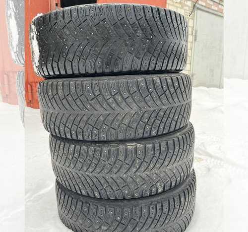 Michelin X-Ice North 4 SUV 235/55 R19 105T