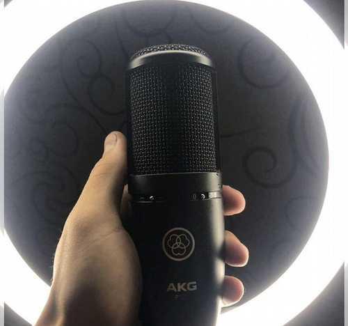 Студийный микрофон akg p120