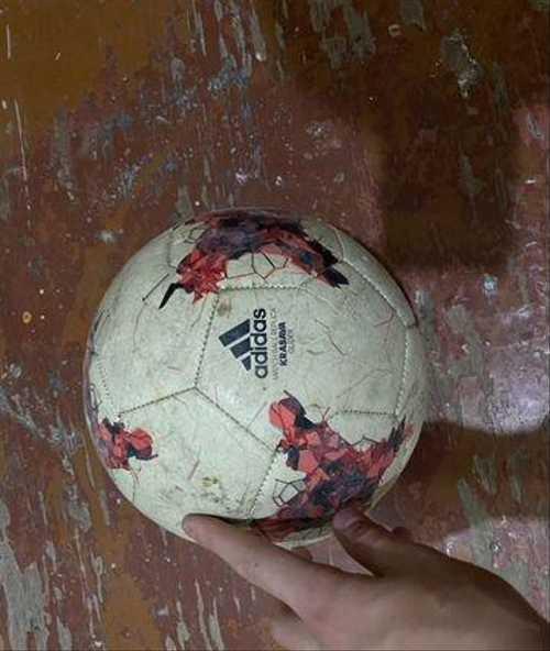 Футбольный мяч Adidas (оригинал)