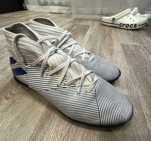 Сороконожки adidas nemeziz