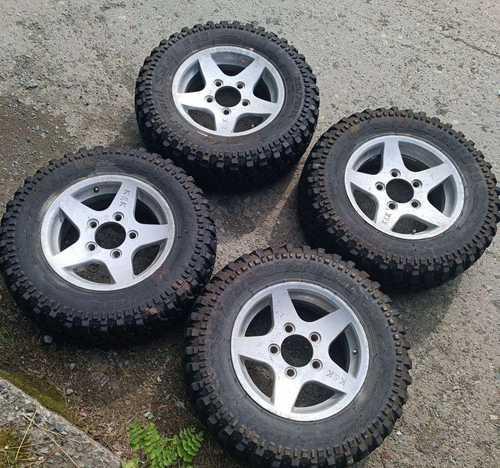 Forward safari 540 (205 75 r15) KiK 5-139,7 Нива