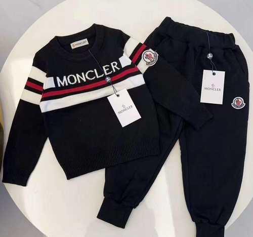 Детский спортивный костюм Moncler