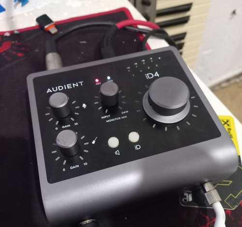 Звуковая карта audient id4 mkii