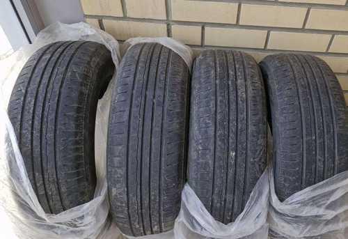 Yokohama BluEarth E50 215/65 R17