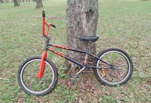 Трюковой велосипед bmx FOX