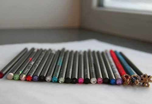 Сувенирные карандаши из разных стран