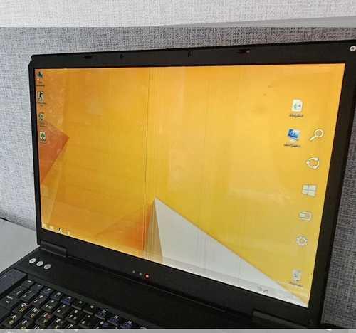 Ноутбук roverbook w700