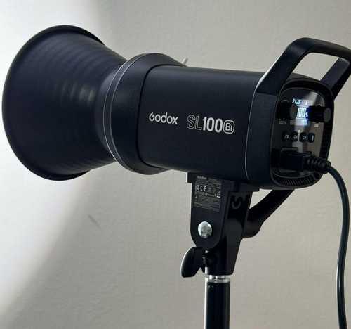 Постоянный свет godox SL100Bi