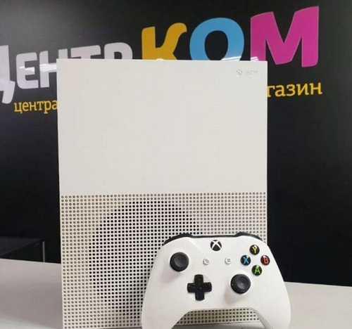 Игровая приставка xbox ONE S 500 Gb