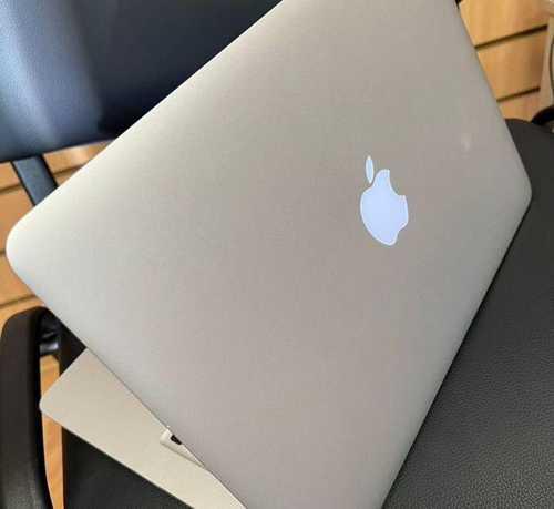 apple-macbook-air-late-2017-festima-ru